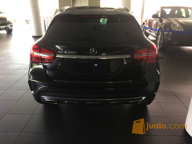Promo Mercedes Benz GLA 200 AMG Nik 2017 Ready Stock di Kota Jakarta ...