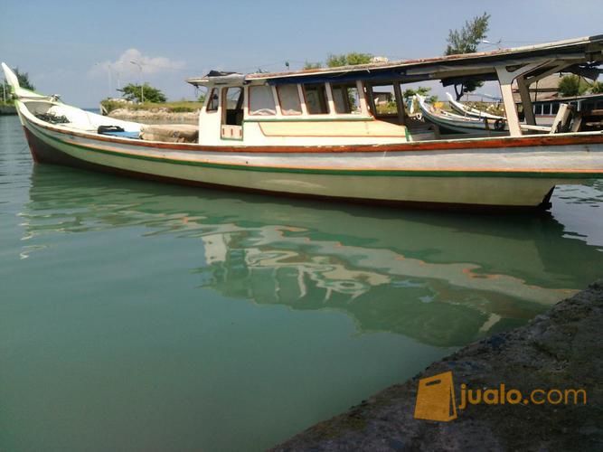 Perahu Kayu Buatan Pulau Sabira di Kota Jakarta Utara, DKI Jakarta ...