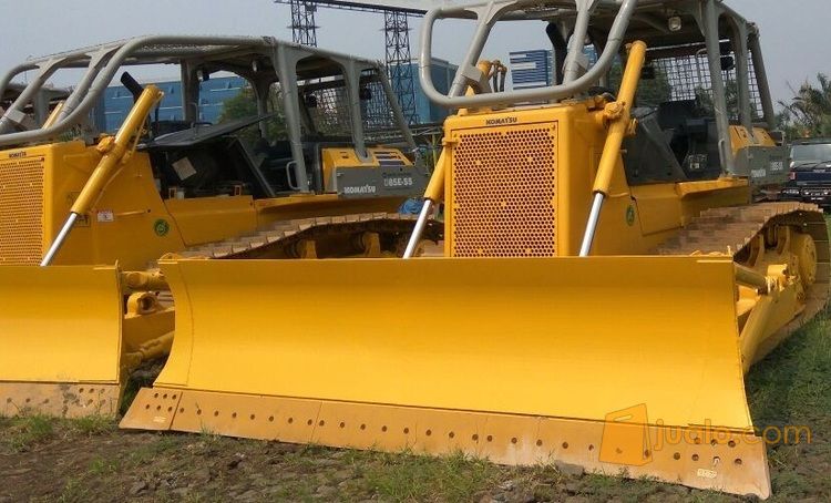 KOMATSU BULLDOZER D85ESS-2 Tahun 2008 di Kota Jakarta Timur, DKI ...