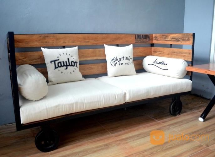 Sofa Keren Material Kayu Dan Besi, Bisa Custom Logo/Brand di Kab ...