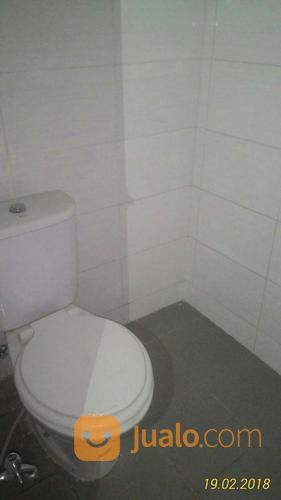 STRATEGIS.. Ruko 3 Lantai Kawasan Ramai Di Klampis 21 di Kota Surabaya ...