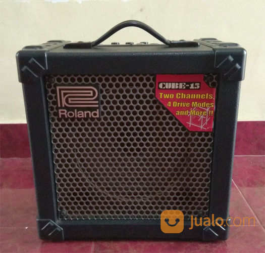 Ampli Roland Cube 15 COD Bogor For Gibson Ibanez Fender di Kota Bogor, Jawa Barat | Jualo.com