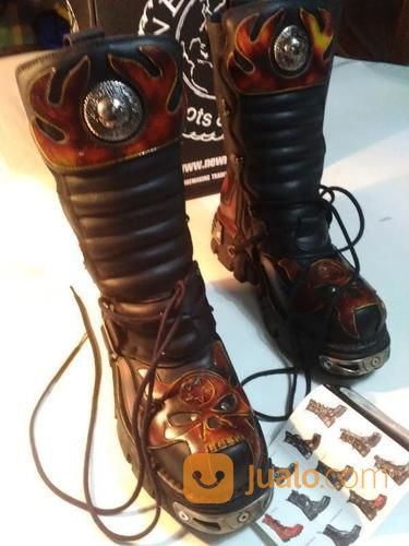 Sepatu Boots Rock