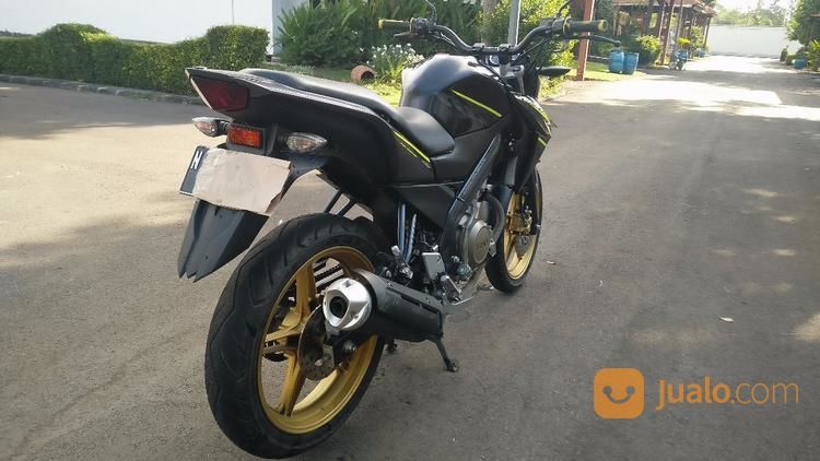 Vixion Advance 2016 Hitam Istimewa di Kab. Probolinggo, Jawa Timur ...