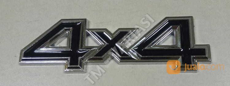 Emblem Logo Besi Tulisan 4x4 Hitam Kombinasi Chrome Mengkilap di Kota ...