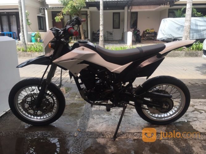 D Tracker 2017 Akhir di Kota Yogyakarta, Yogyakarta | Jualo.com