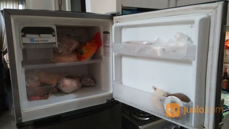 Kulkas 2 Pintu. Toshiba Glacio Jazz GR-M258e. di Kota Jakarta Utara ...