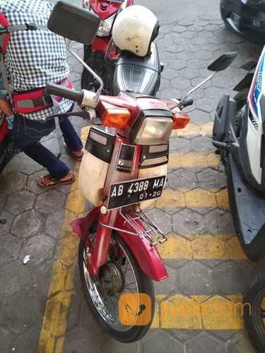 Hondac700 Th 1981 di Kota Yogyakarta, Yogyakarta | Jualo.com