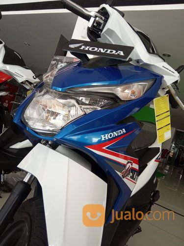 Beat Cbs Putih Biru Dengan Sistem Pengereman Combi Brake Yang Lebih ...