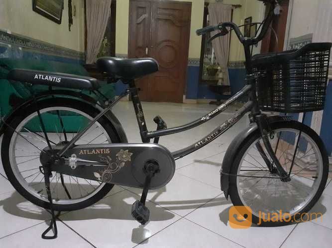 Juwl Sepeda Mini Bekas Merk Atkantis di Kota Bekasi, Jawa Barat | Jualo.com