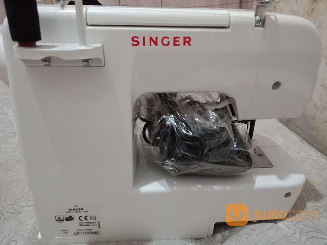 Mesin Jahit Merek Singer, Kondisi Masih Mulus, Bagus, Pemakaian Baru ...