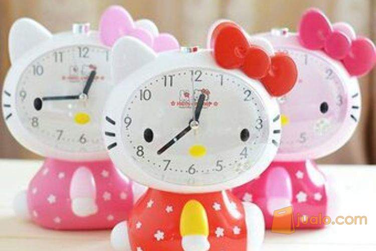 Jam Hello kitty full body plus alaram dan lampu yang unik di Driyorejo ...