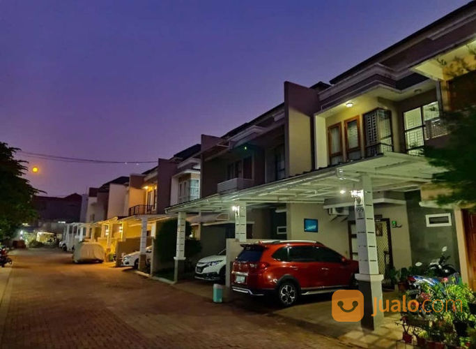 Luxury Design Rumah Minimalis Modern On Progres Pinggir Jalan Raya ...