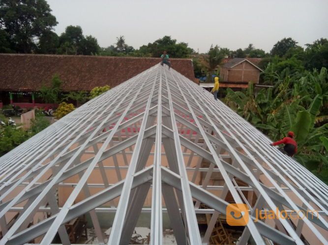 Rangka Atap Baja Ringan Dan Flapon Terpasang di Kota Bekasi, Jawa Barat ...