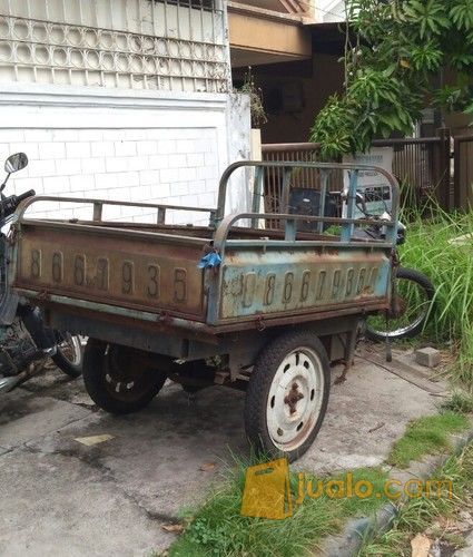 Motor gerobak Fukuda , untuk usaha, sangat murah di Kota Surabaya, Jawa ...