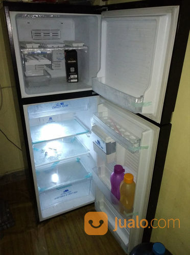 Kulkas Aqua 2 Pintu Inverter di Kota Tangerang Selatan, Banten | Jualo.com
