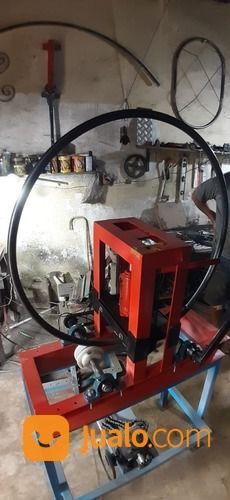 Mesin Roll Bending Pipa Besi Max 3"- Pipa Hollow - Alat Roll Plat di ...