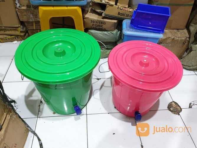 Timba Kran Padasan Cuci Tangan Tutup Plastik Gagang Besi Nikel di Kota ...