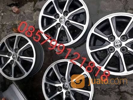 Velg Oem Calya Sigra 2018 di Kota Surakarta, Jawa Tengah | Jualo.com