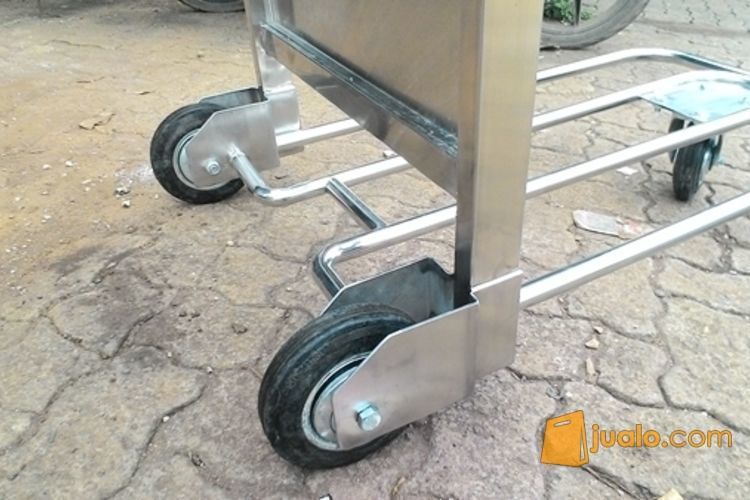 Airport trolley (trolley bandara stainless) roda 3 di Kota Jakarta ...
