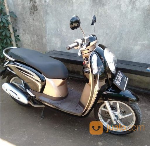 2014 Honda Scoopy Warna Hitam Siap Di Gas di Kota Mataram, Nusa ...