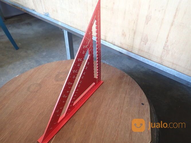 Penggaris Segitiga Profesional Premium Rafter Square 12 Inch Speed ...