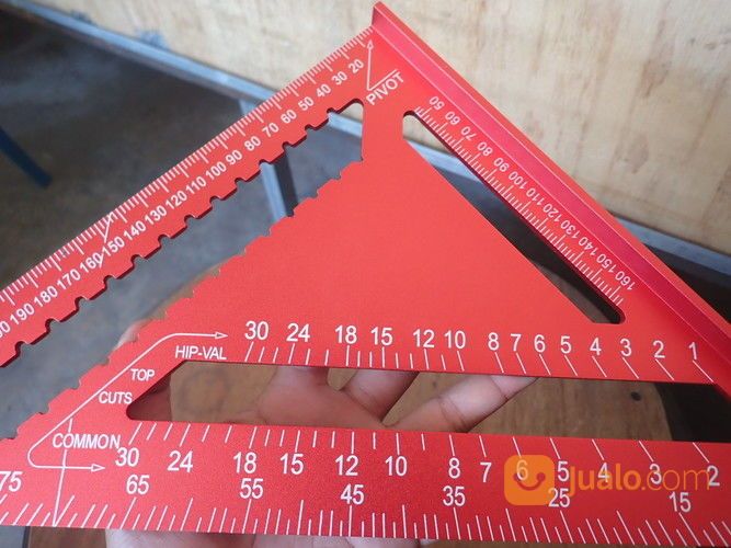 Penggaris Segitiga Profesional Premium Rafter Square 12 Inch Speed ...