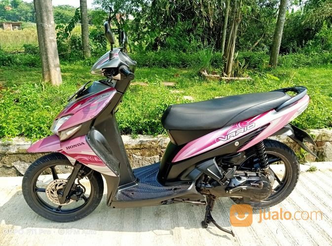 HONDA VARIO OLD 110 CW 2011 KARBU FULL ORIGINAL TANGAN 1 PAJAK TELAT ...