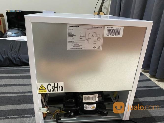 Kulkas Mini Sharp Gress di Kota Jakarta Selatan, DKI Jakarta | Jualo.com