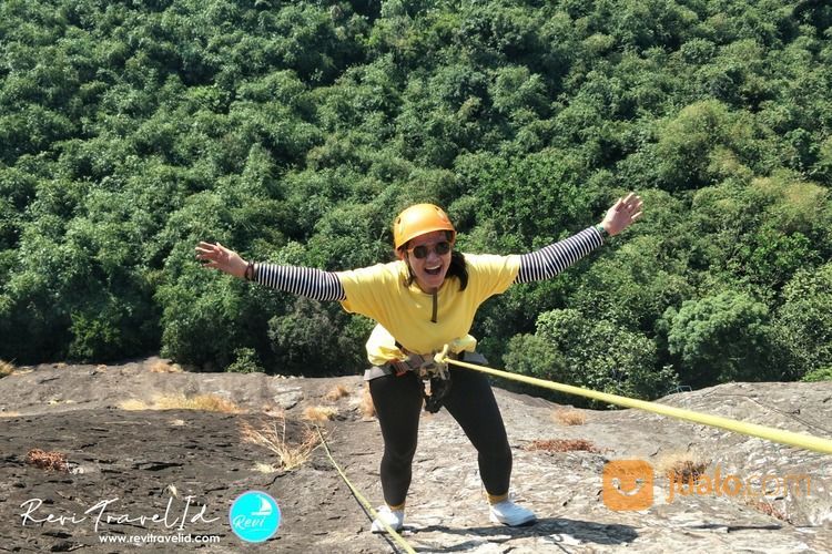 Gunung Parang Via Ferrata 1D Sky Cave 750 Mdpl di Kota Jakarta Selatan ...