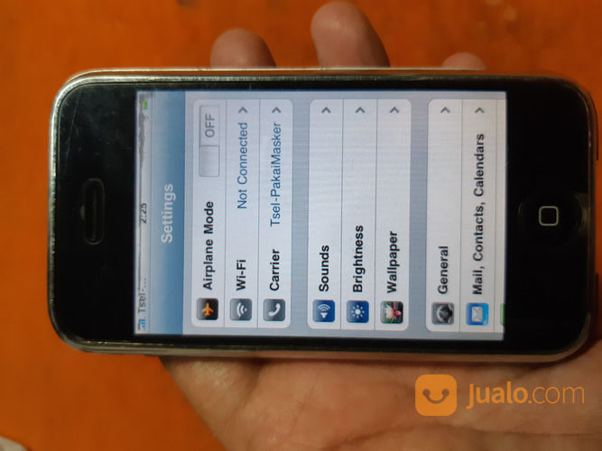 Apple IPhone 2G 8GB 1st Gen Collection Item Rare di Kota Jakarta Selatan, DKI Jakarta | Jualo.com