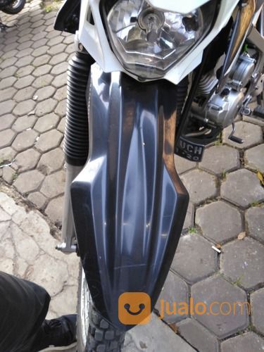 Klx 150 Warna Hitam Putih di Kab. Bandung Barat, Jawa Barat | Jualo.com