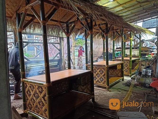 Mini Bar / Rombong Bambu Unik di Kota Batu, Jawa Timur | Jualo.com