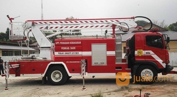 FIRE TRUCK SKYLIFT / MOBIL PEMADAM KEBAKARAN SKYLIFT (KAROSERI GLOBAL ...