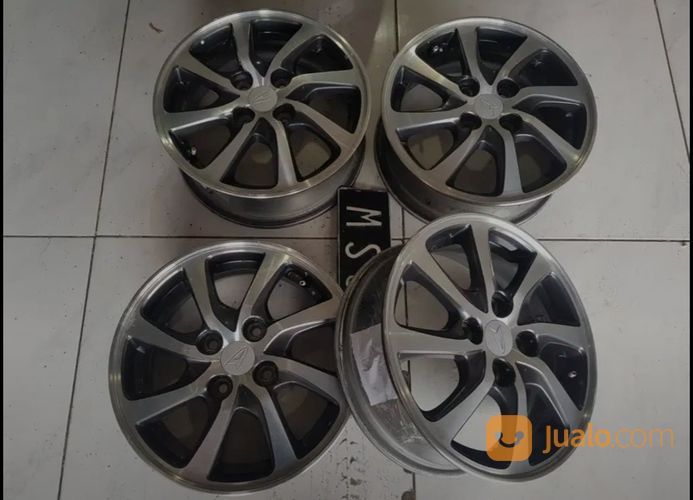 Velg Sigra Ring 14 4 X100 di Kota Tangerang Selatan, Banten | Jualo.com