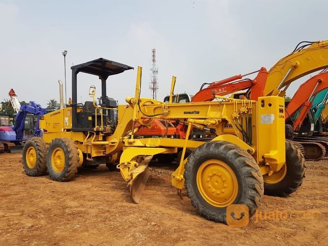 Motor Grader Komatsu GD511 Tahun 2013 Dan 2014 Tangerang di Kota ...