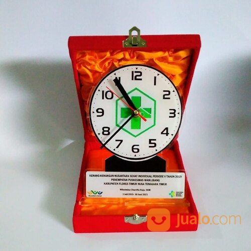 Vandel Kenang - Kenangan Plus Jam di Kota Surabaya, Jawa Timur | Jualo.com