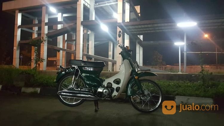 Honda Classic 70 (C70) di Kota Tangerang Selatan, Banten | Jualo.com
