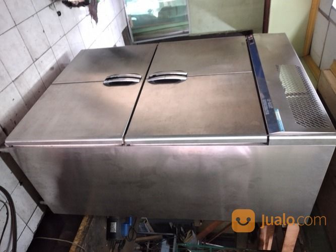 Upright Chiller 4 Pintu Sanden Intercool di Kota Bekasi, Jawa Barat ...