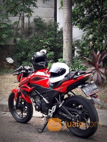 HONDA Motor CB150R 2018 Merah Silver Low KM, Pajak Panjang, Kondisi ...