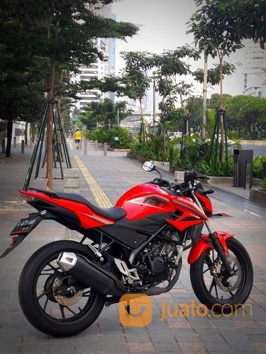 HONDA Motor CB150R 2018 Merah Silver Low KM, Pajak Panjang, Kondisi ...