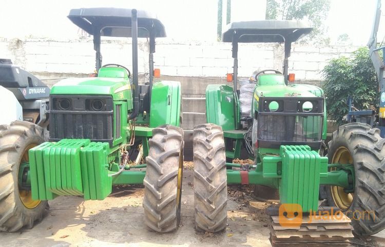 Farm Tractor John Deere 5715 Tahun 2012 di Kota Jakarta Timur, DKI ...