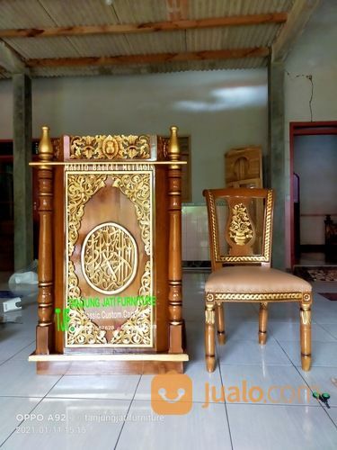 Set Mimbar Podium Masjid Khutbah + Kursi Salina Kode Tjf 52627 di Kota ...