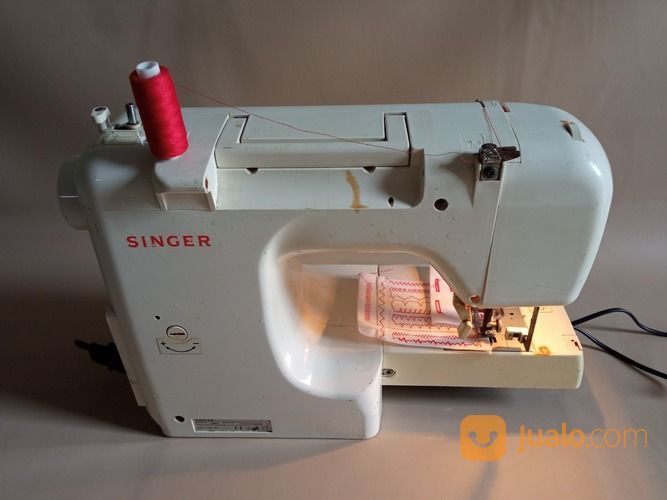 Mesin Jahit Singer 2662 Portable 40 Model Jahitan Bisa Lubang Kancing 1 ...