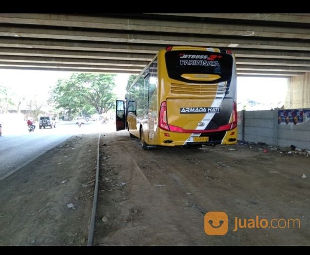 Bus Wisata Mercy 1518 di Kota Malang, Jawa Timur | Jualo.com