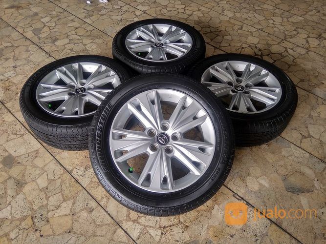 Velg Mobil Original Innova Venturer Ring 17 Lebar 6,5 ET35 Pcd 5x114 di ...