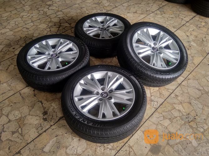 Velg Mobil Original Innova Venturer Ring 17 Lebar 6,5 ET35 Pcd 5x114 di ...