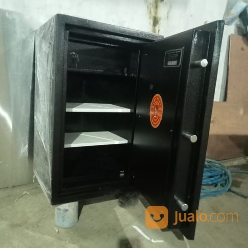 Brankas Besi Murah Crystal T 80 Cm di Kab. Nganjuk, Jawa Timur | Jualo.com