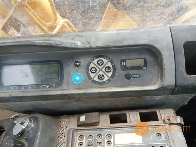 Excavator Sumitomo SH 210 di Kota Makassar, Sulawesi Selatan | Jualo.com