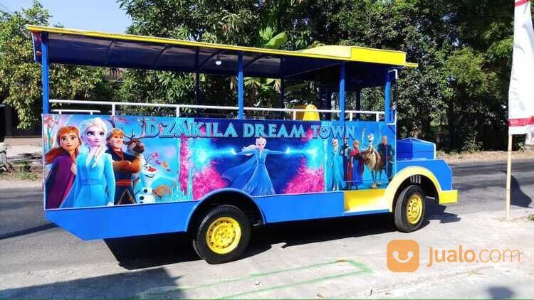 Kereta Wisata Kereta Mini Anak di Kota Singkawang, Kalimantan Barat ...